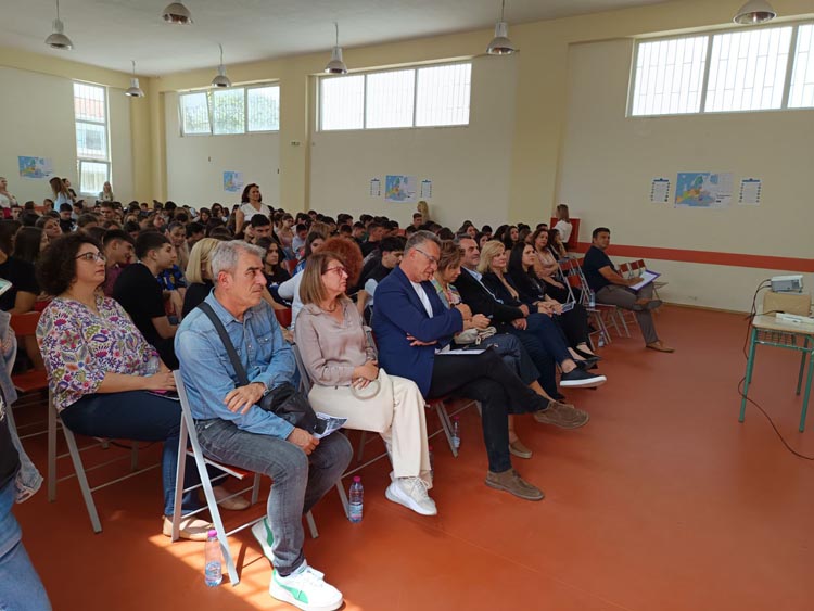 Εκδήλωση του ΓΕ.Λ. Κομποτίου «Νικόλαος Σκουφάς» για την Ημέρα της ...